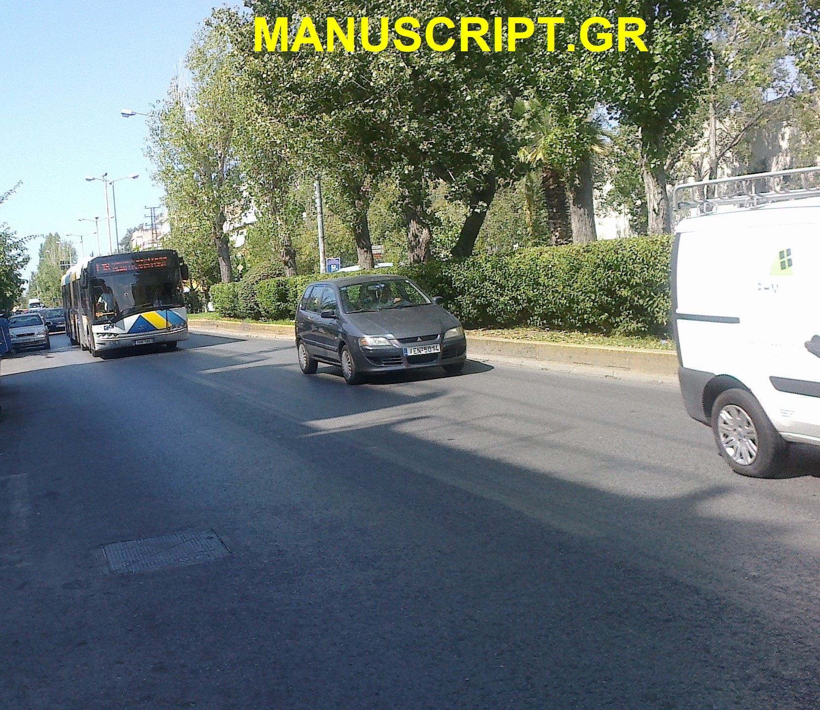 ΜΕ ΑΣΦΑΛΕΙΑ ΚΑΙ ΕΛΕΓΧΟ Η ΚΥΚΛΟΦΟΡΙΑ ΟΧΗΜΑΤΩΝ ΚΑΙ ΠΕΖΩΝ - Manuscript ...